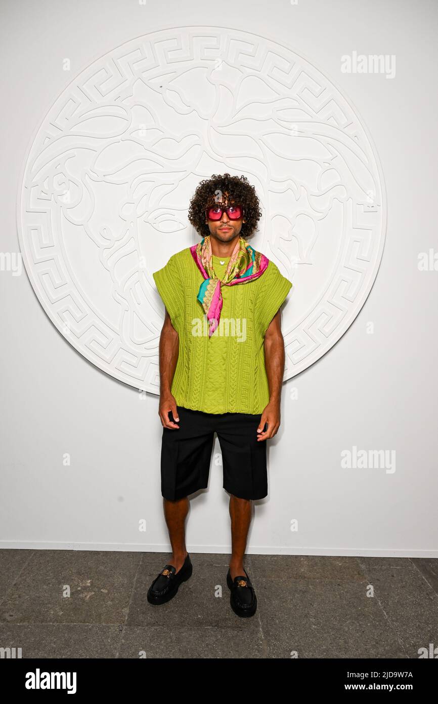 Dominic Calvert-Lewin Milan Fashion Week - Men S/S 2023 Versace fashion ...