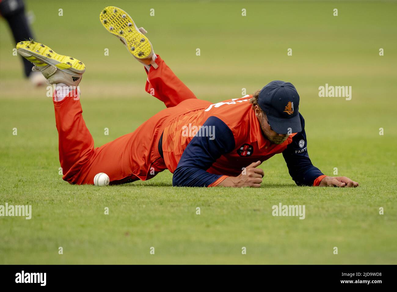 Cricketlegioen hi-res stock photography and images - Alamy