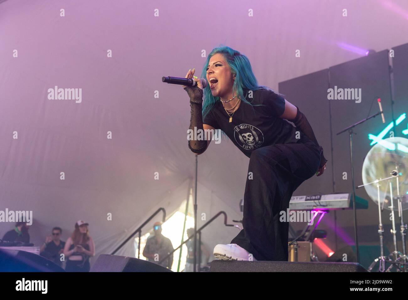 Singer charlotte sands hi-res stock photography and images - Alamy