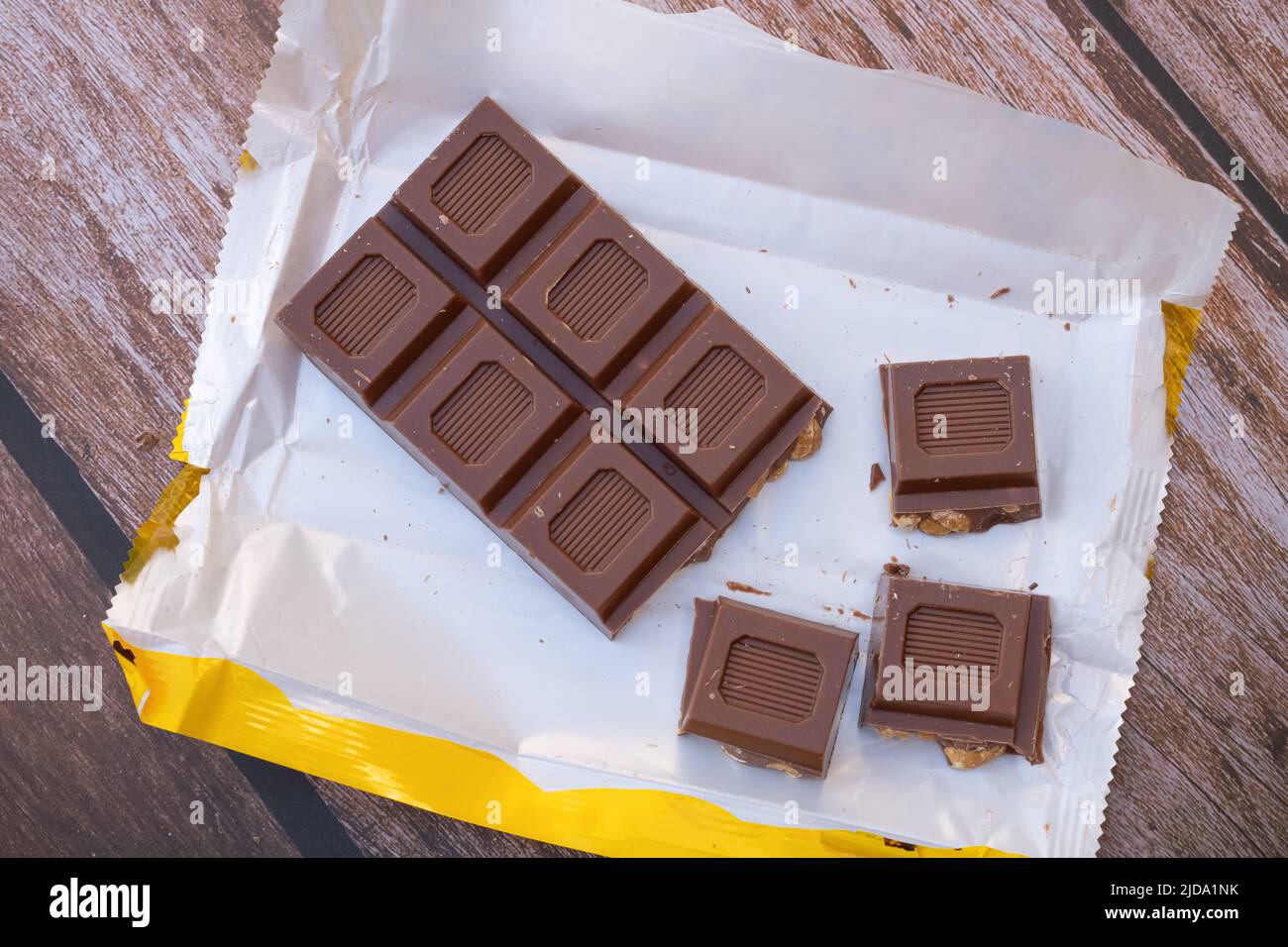 CHOCOLATE BAR ON WRAPPER. HORIZONTAL PHOTOGRAPH, COLOR Stock Photo - Alamy