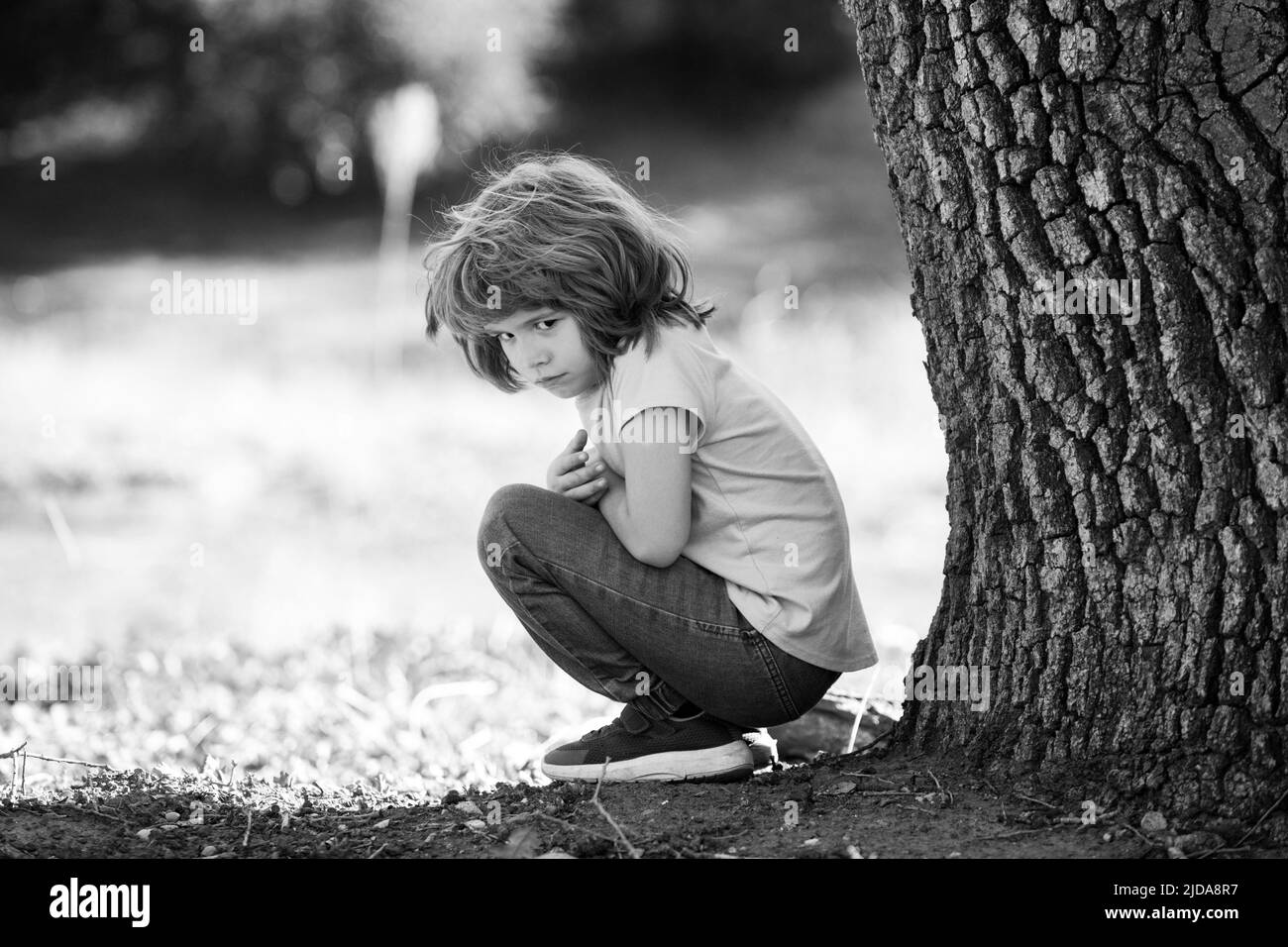 Lonely kid. Children depression, problems. Loneliness child. Kids ...