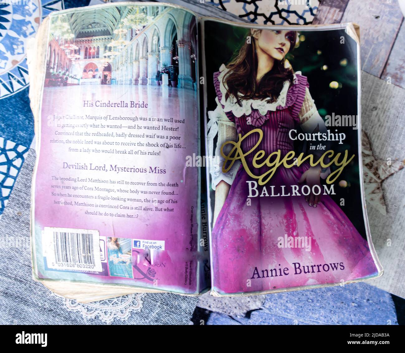 Regency ballroom hi-res stock photography and images - Alamy