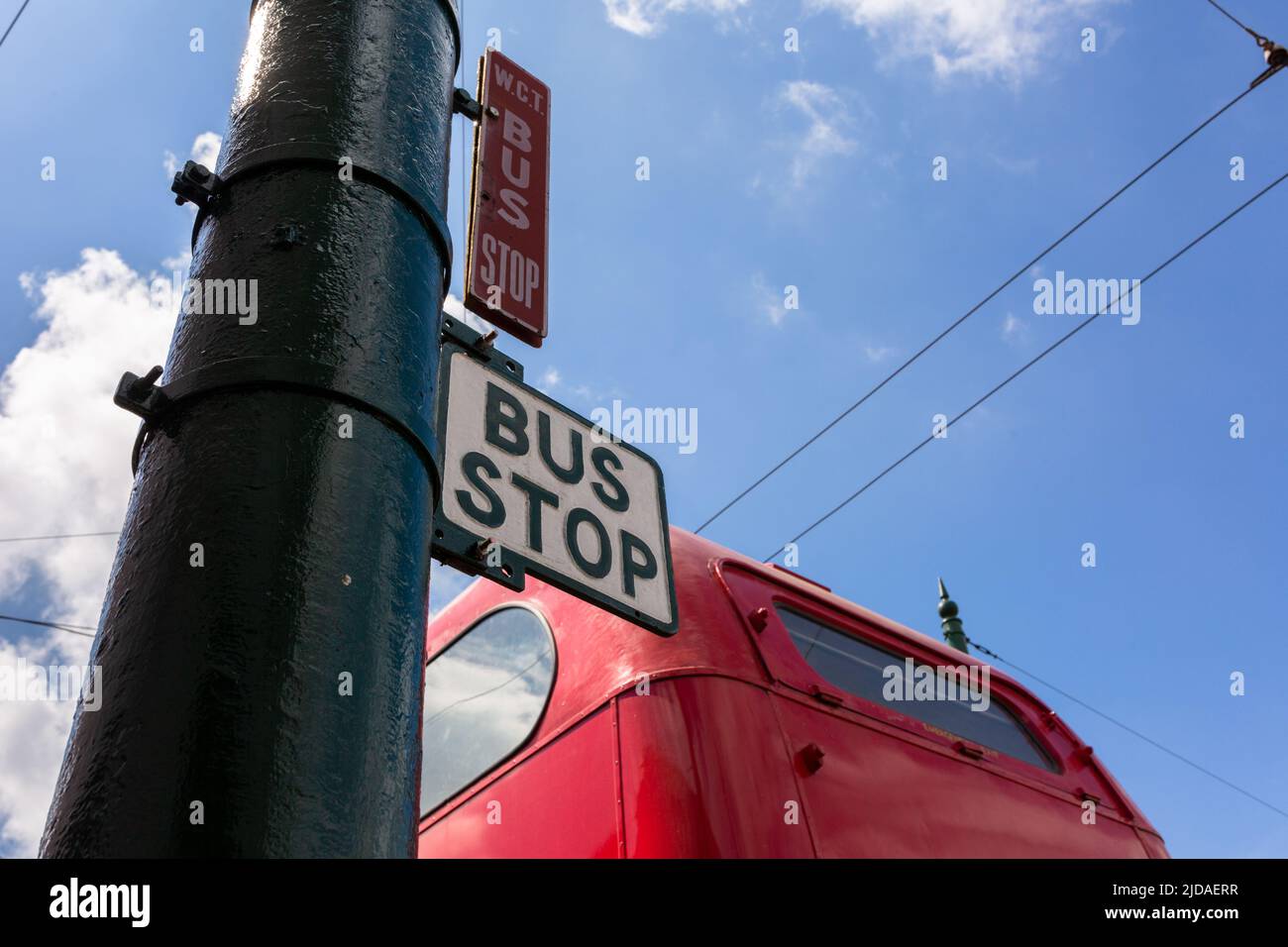 Uk bus stop signs hi-res stock photography and images - Alamy