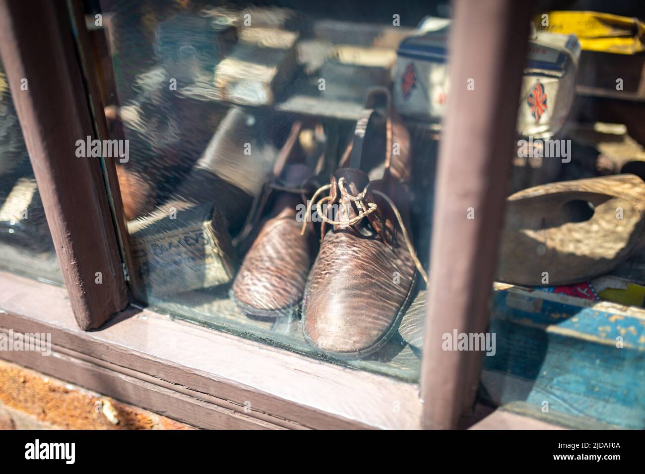 1920s shop hi-res stock photography and images - Alamy