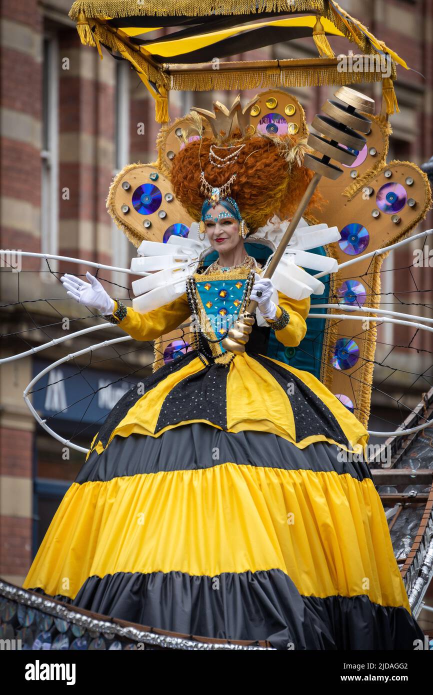 Manchester Day Parade, 19 June 2022: Manchester Queen Bee Stock Photo ...