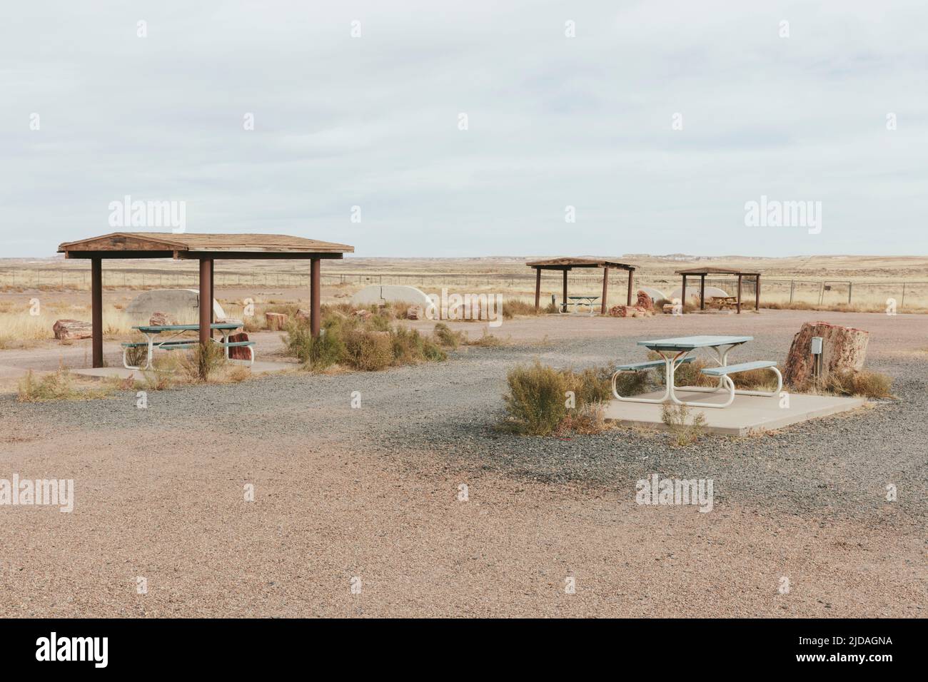 Rest stop and picnic area in vast desert Stock Photo - Alamy
