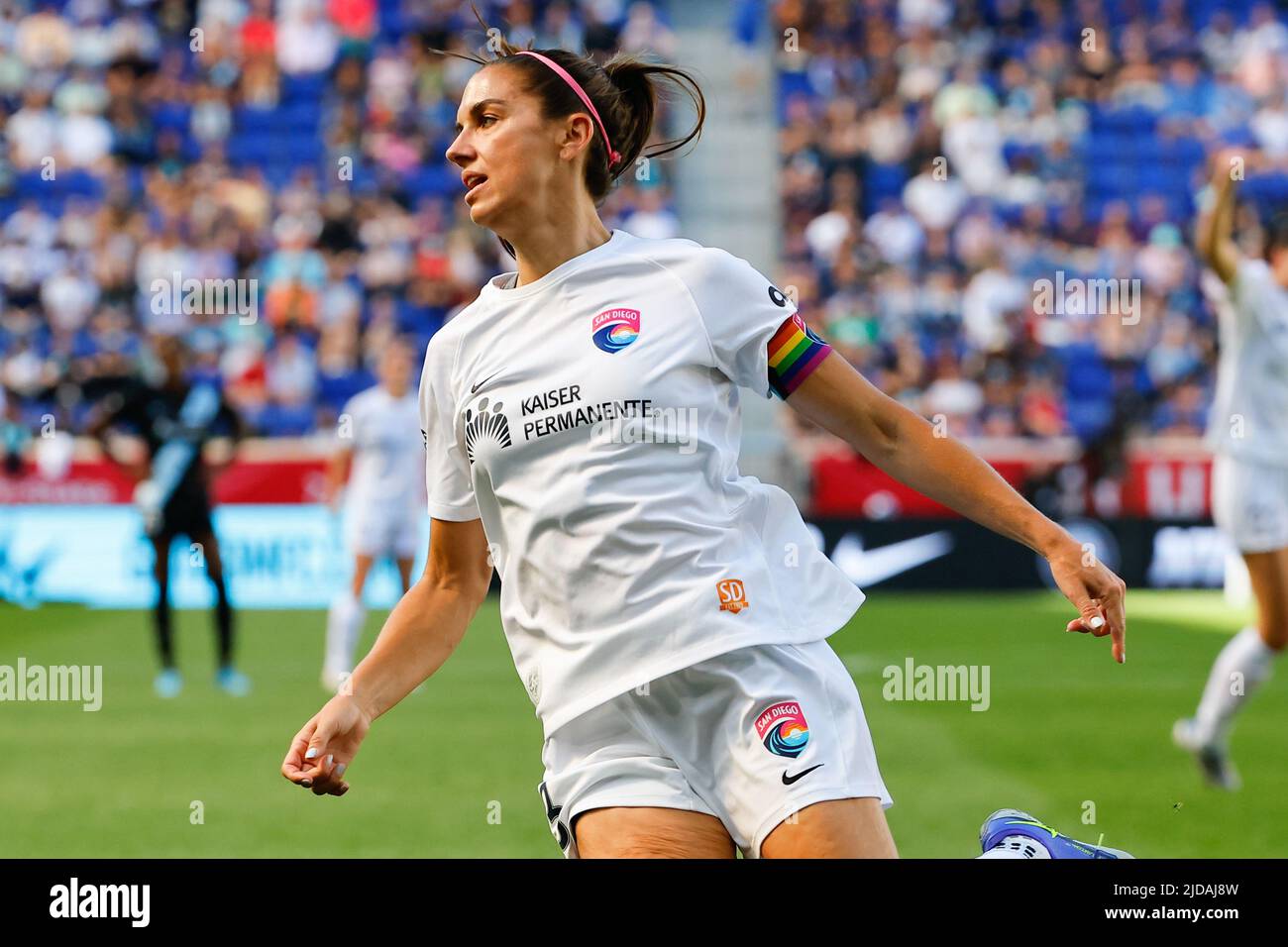 HARRISON, NJ - JUNE 19: San Diego Wave FC forward Alex Morgan (13 ...