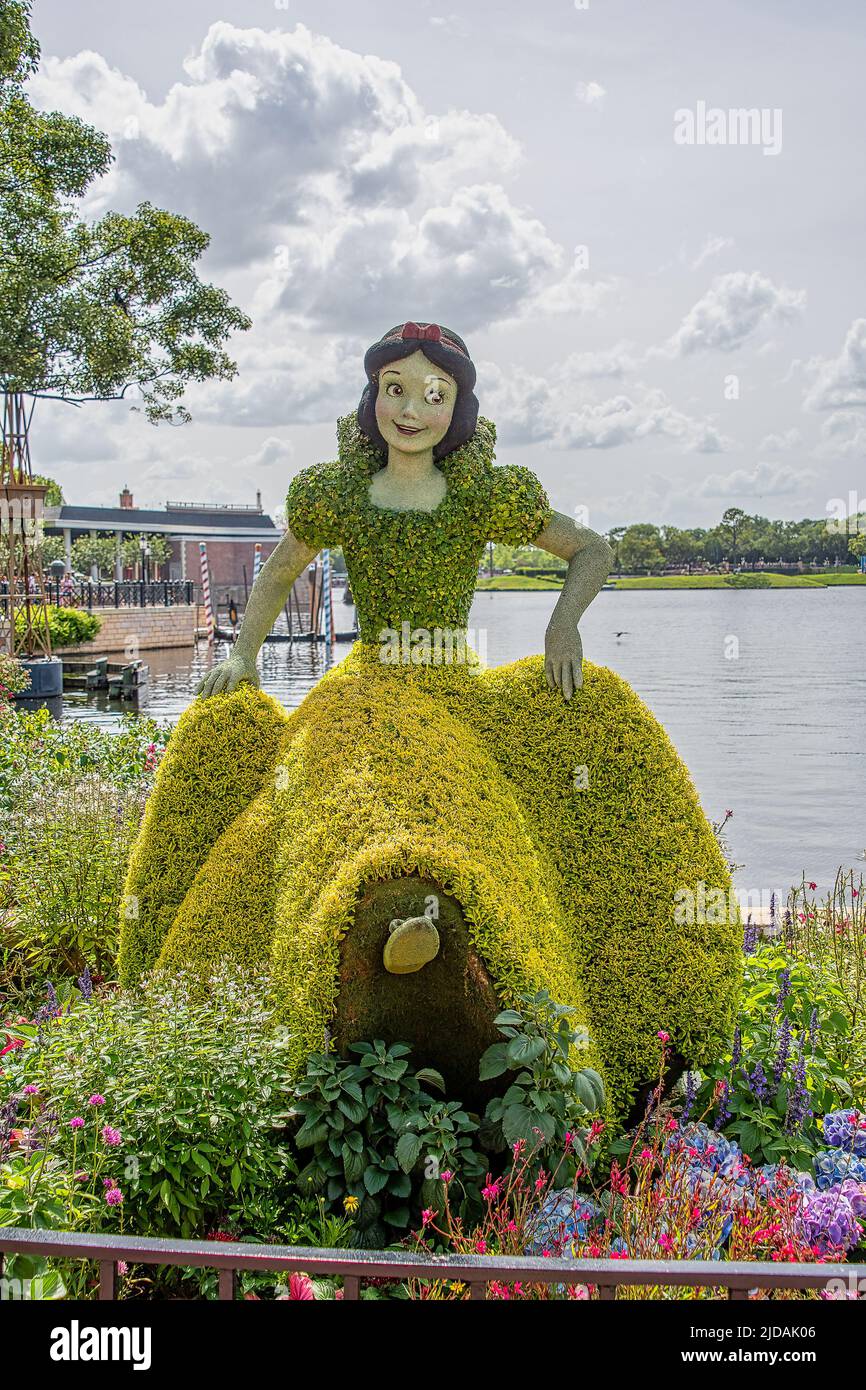 Snow White character topairy displayed at Epcot at part of the Flower ...