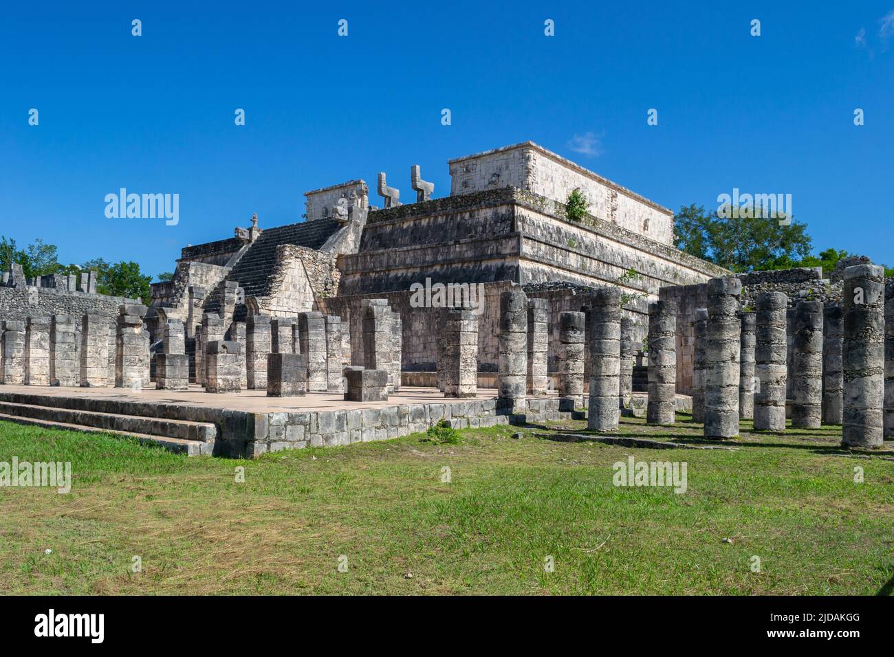 Ancient Ruins of Temple of Warriors at Chichen Itza, Mexico Stock Photo ...