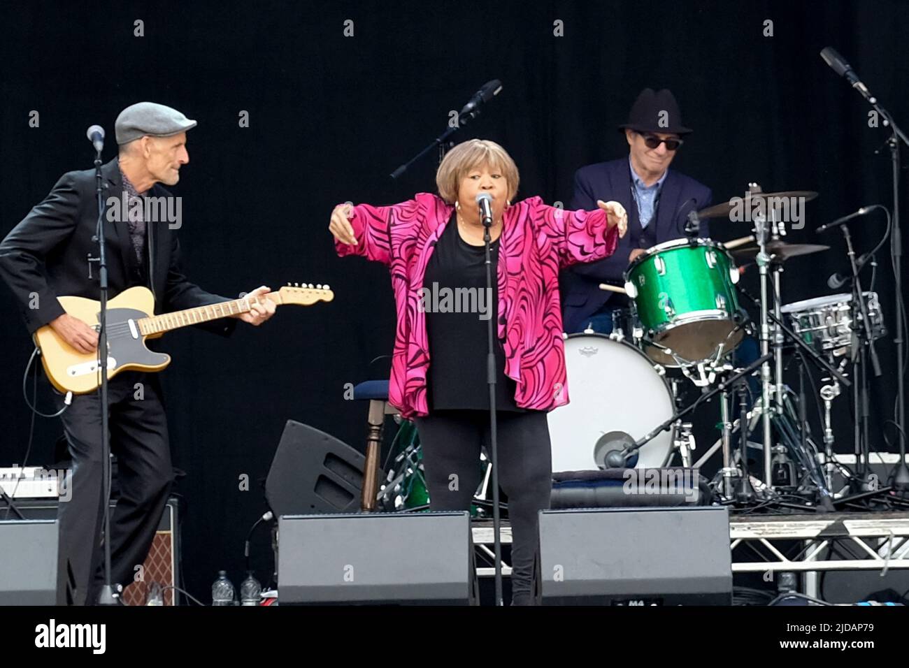 Mavis Staples, American rhythm and blues, gospel singer, actress, civil ...