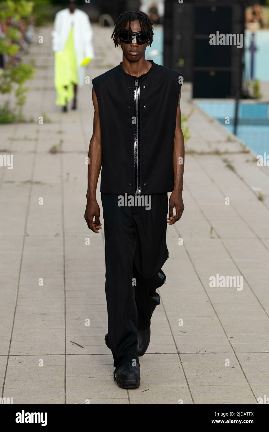 Alyx fashion hi-res stock photography and images - Alamy