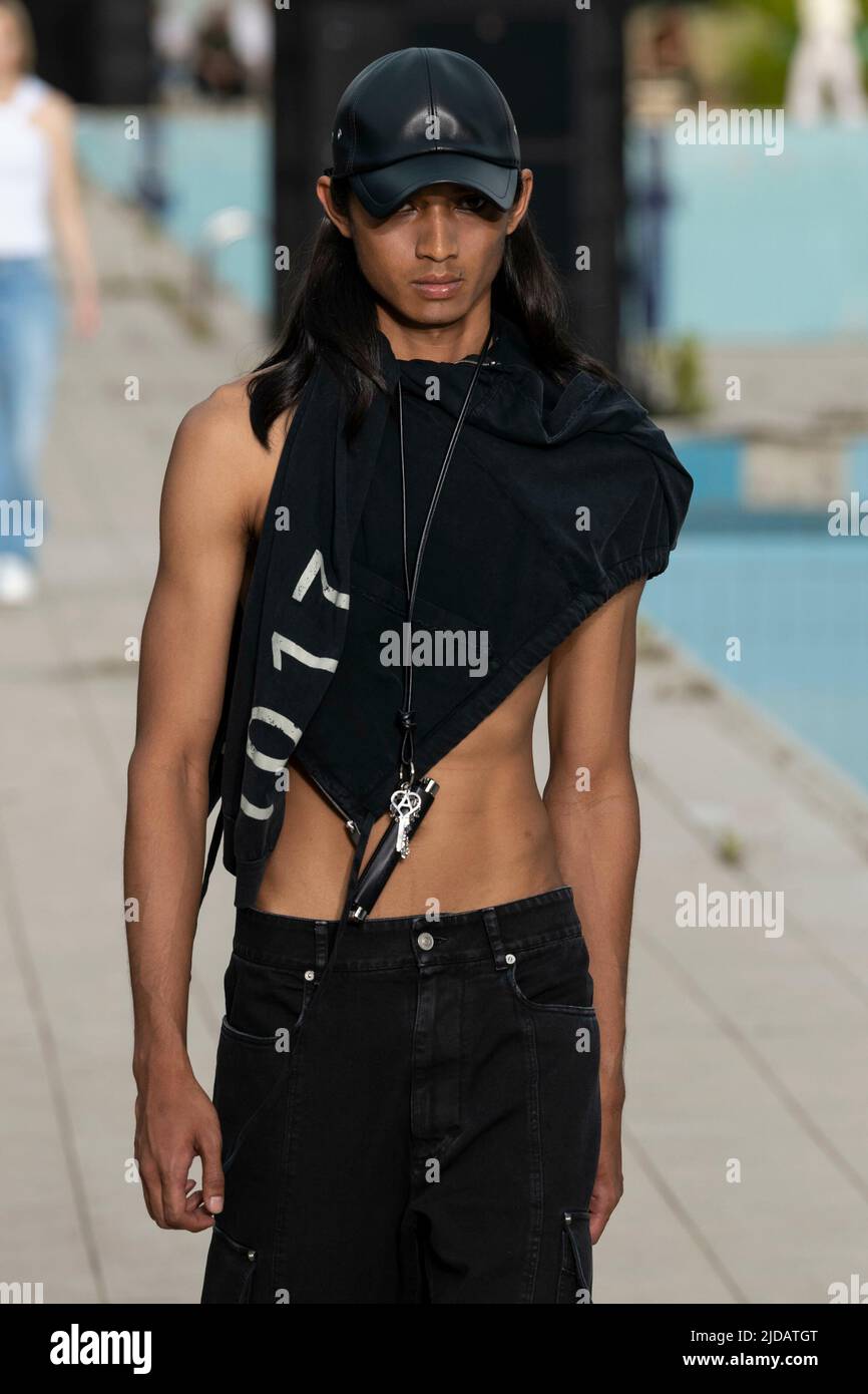 Alyx fashion hi-res stock photography and images - Alamy