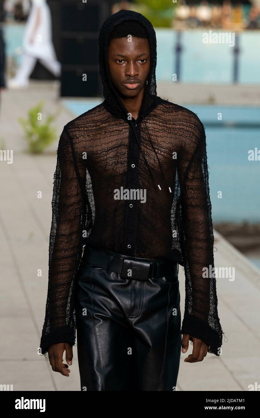 Alyx fashion hi-res stock photography and images - Alamy