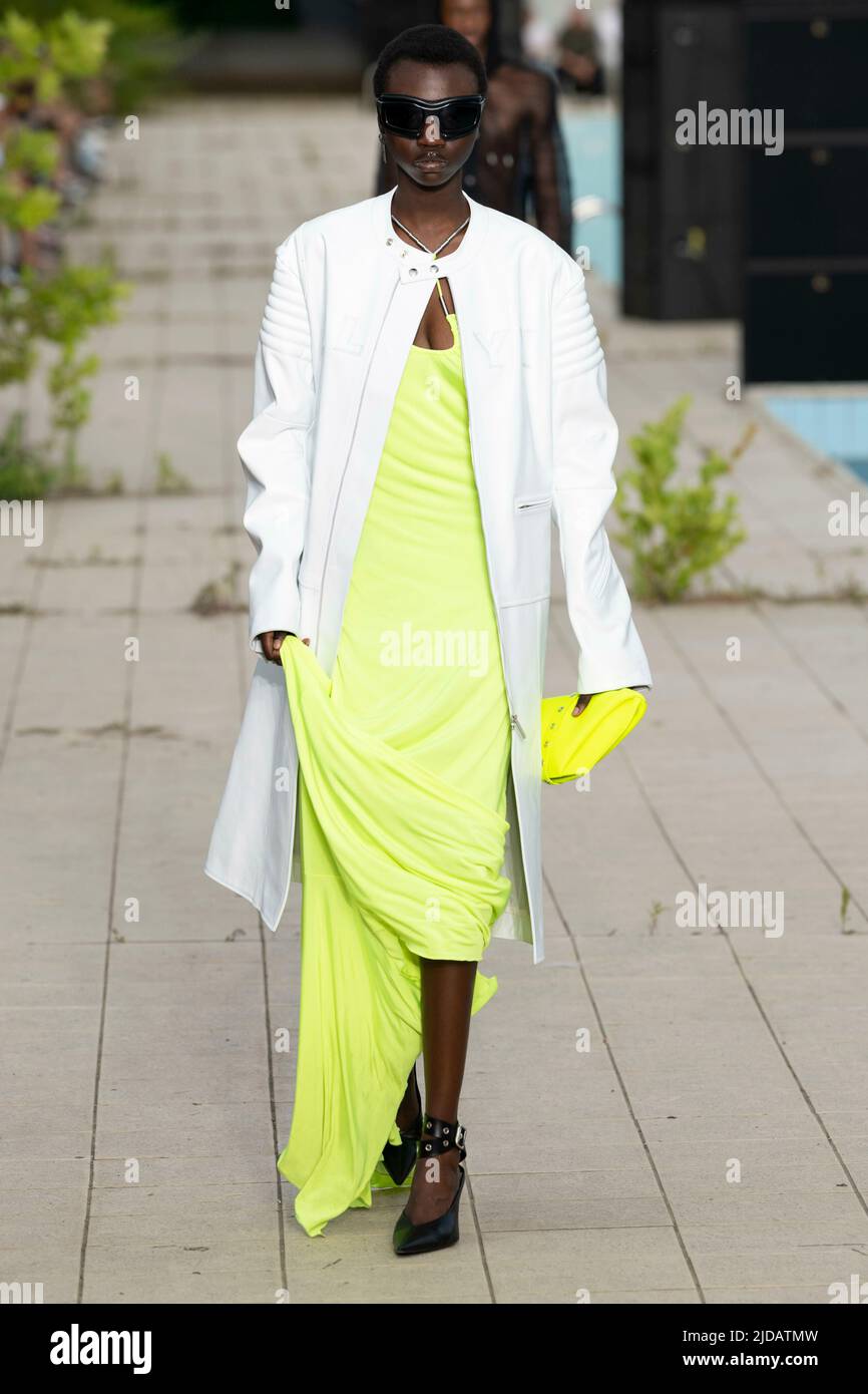 Alyx fashion hi-res stock photography and images - Alamy