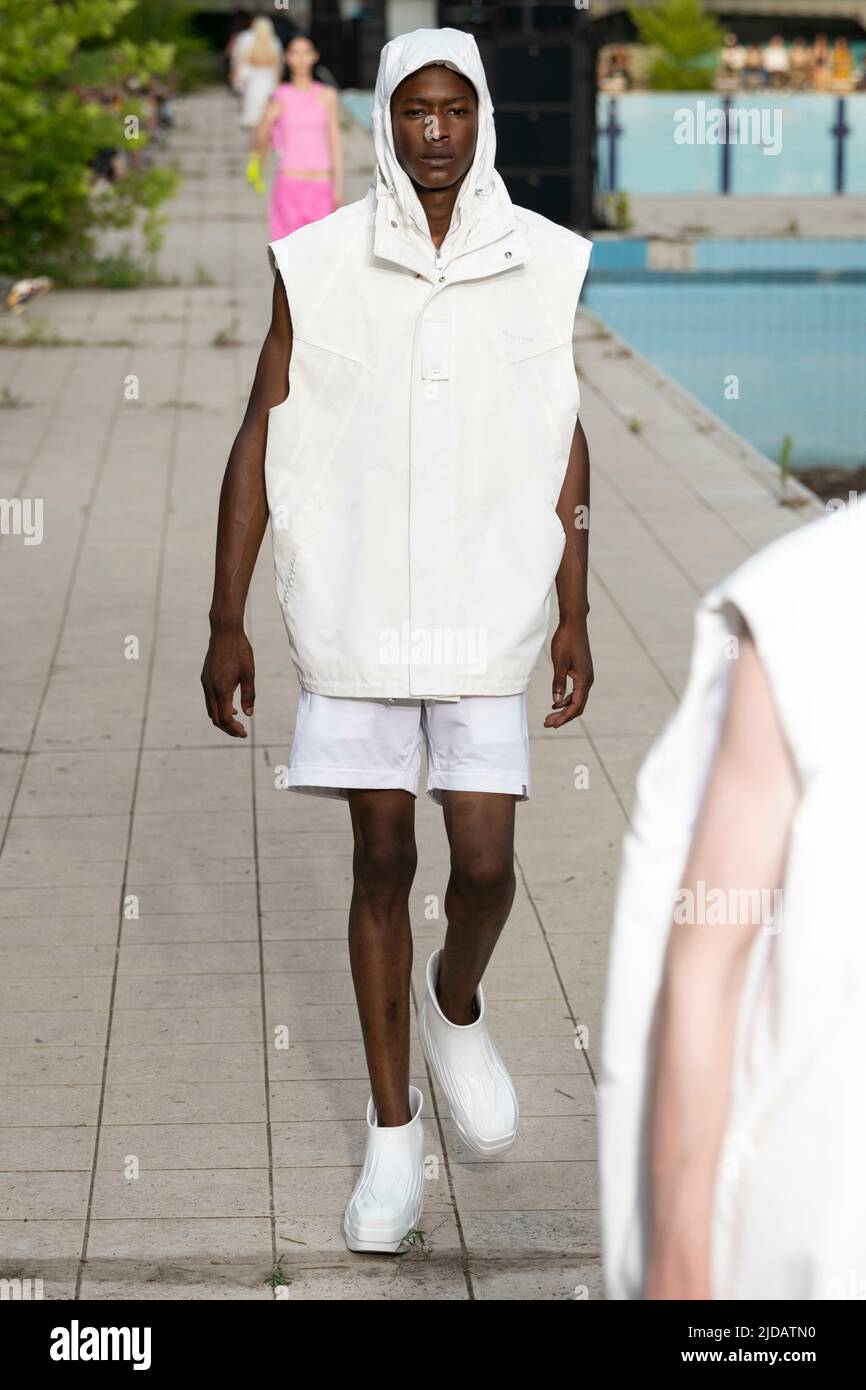 Alyx fashion hi-res stock photography and images - Alamy