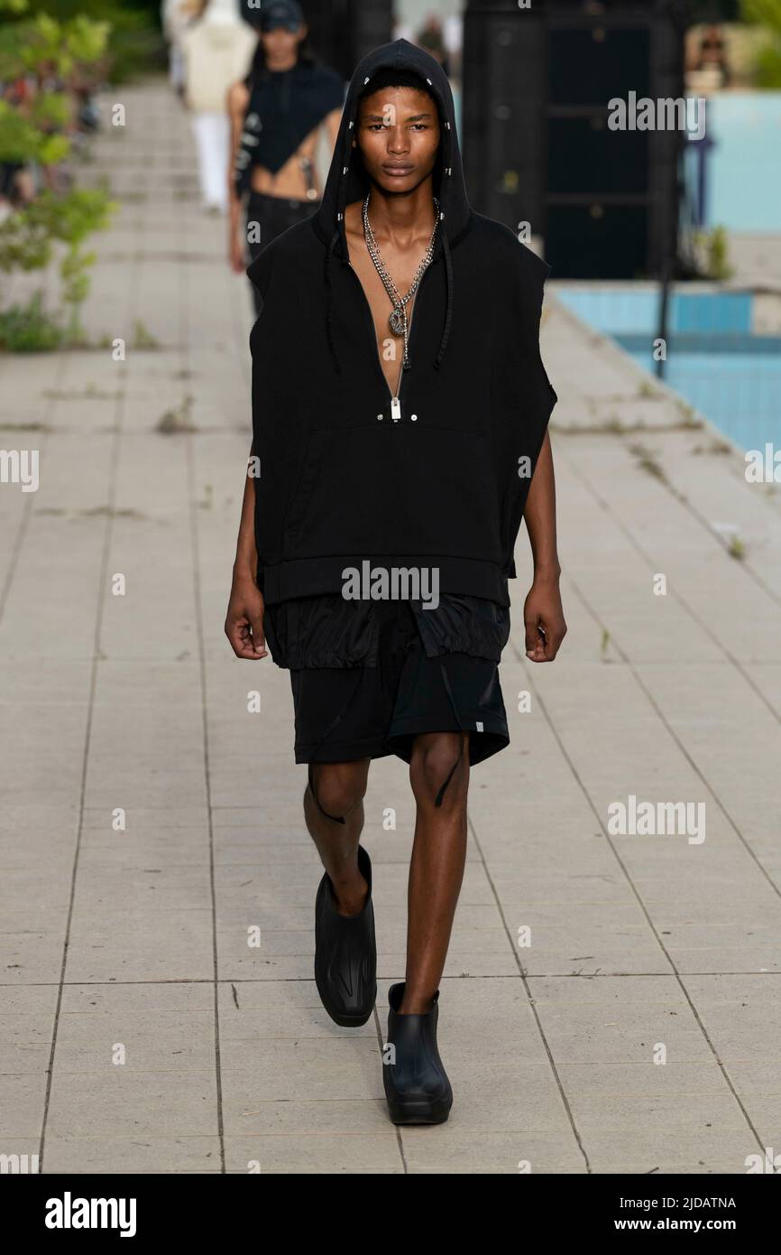 Alyx fashion hi-res stock photography and images - Alamy