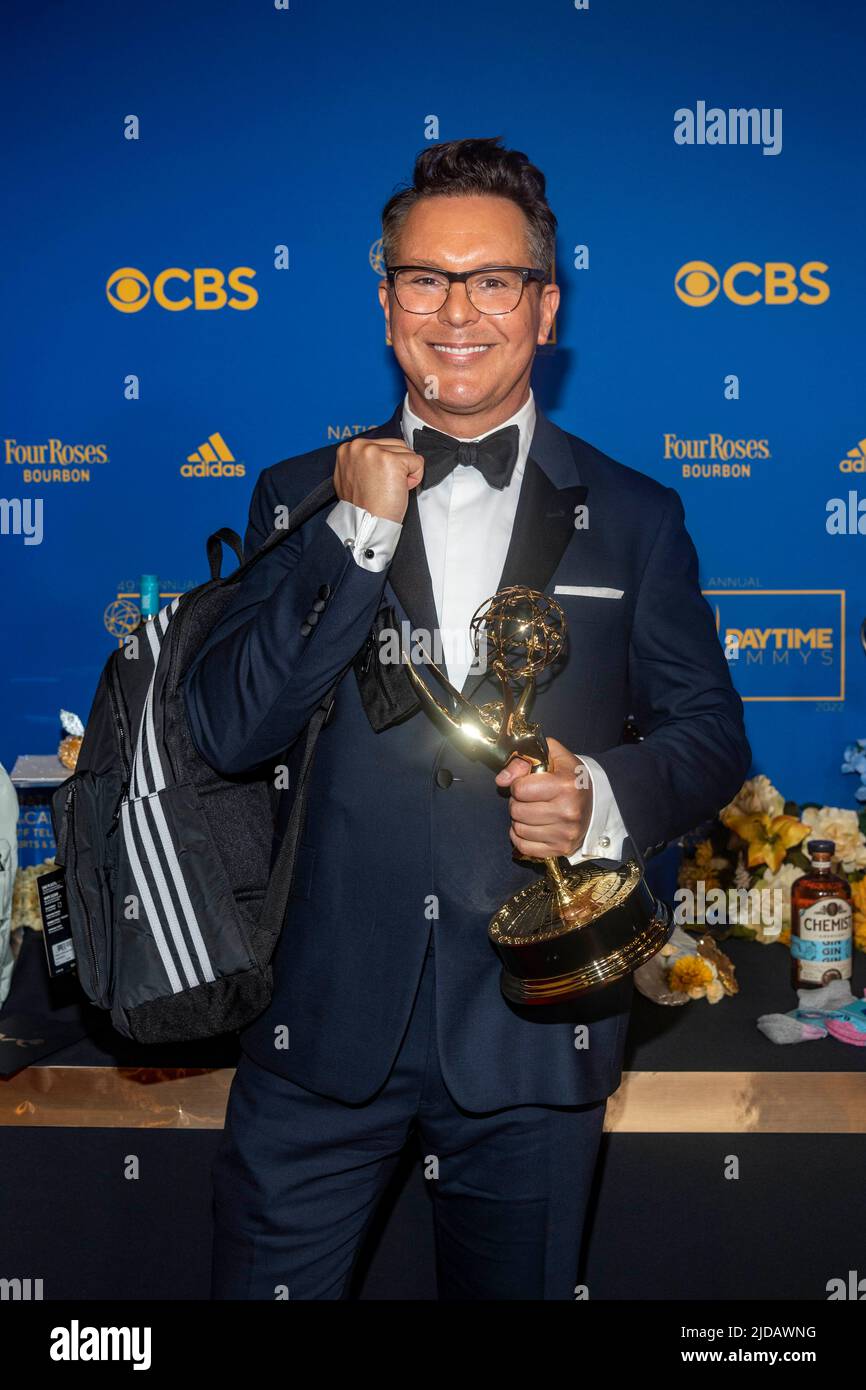 Chris Knowings Married