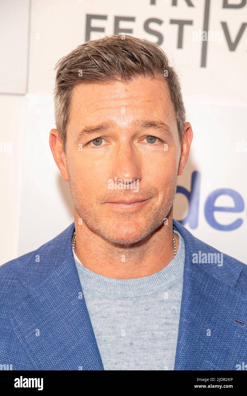 Ed Burns attends the "Bridge And Tunnel" premiere during the 2022 ...
