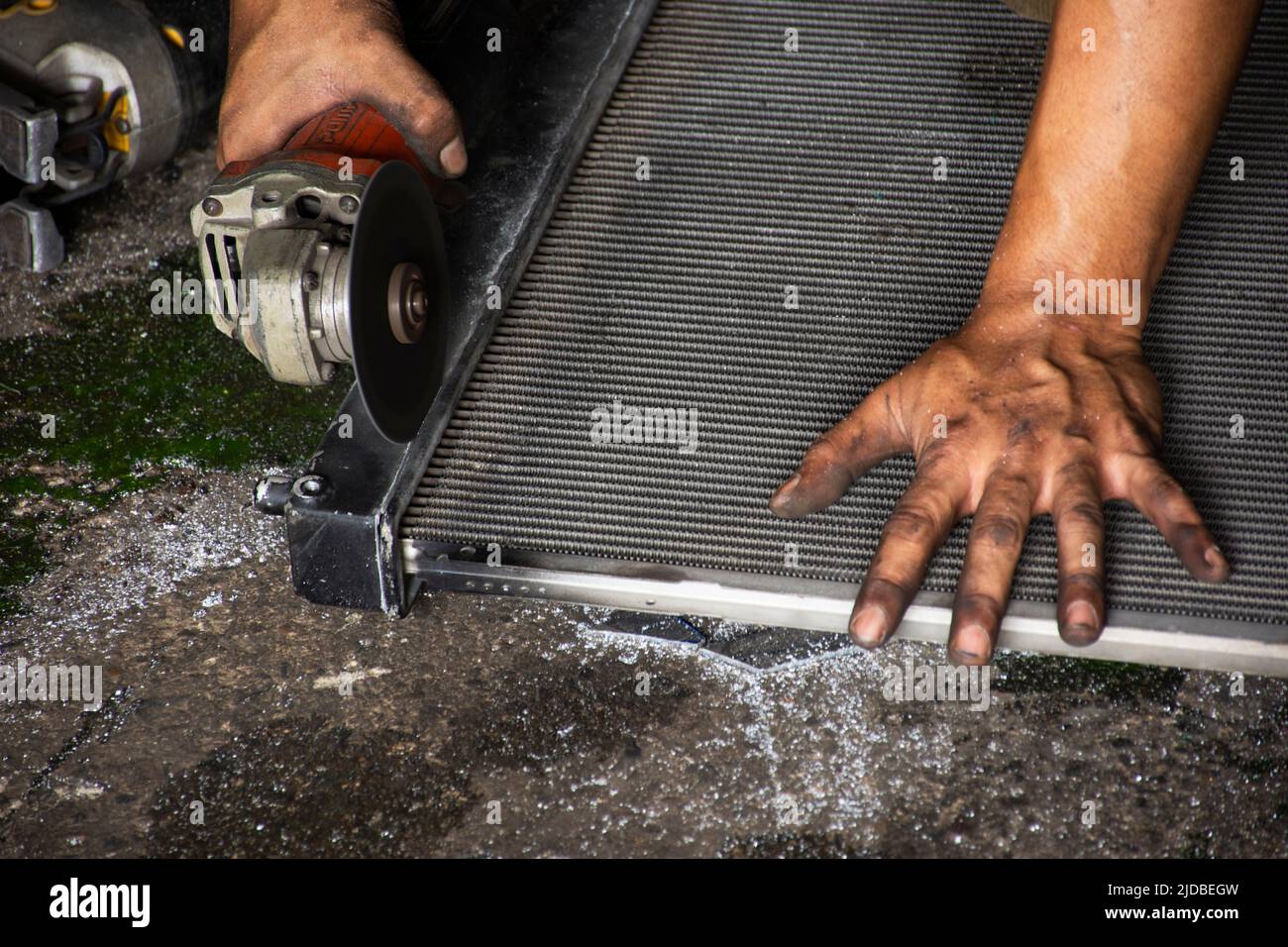 Grinder machine shop tools hi-res stock photography and images - Alamy