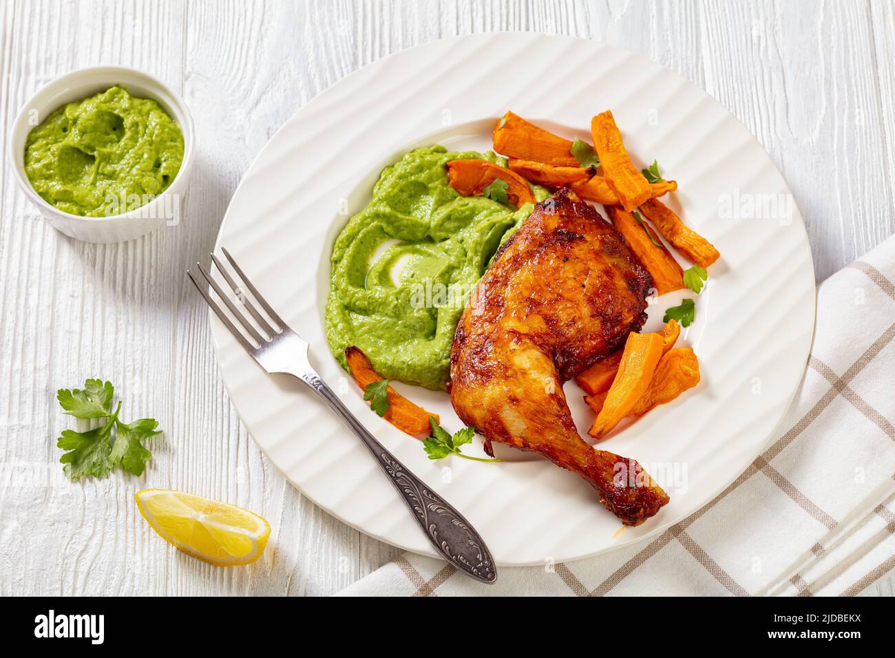 Chicken leg chips plate hi-res stock photography and images - Alamy