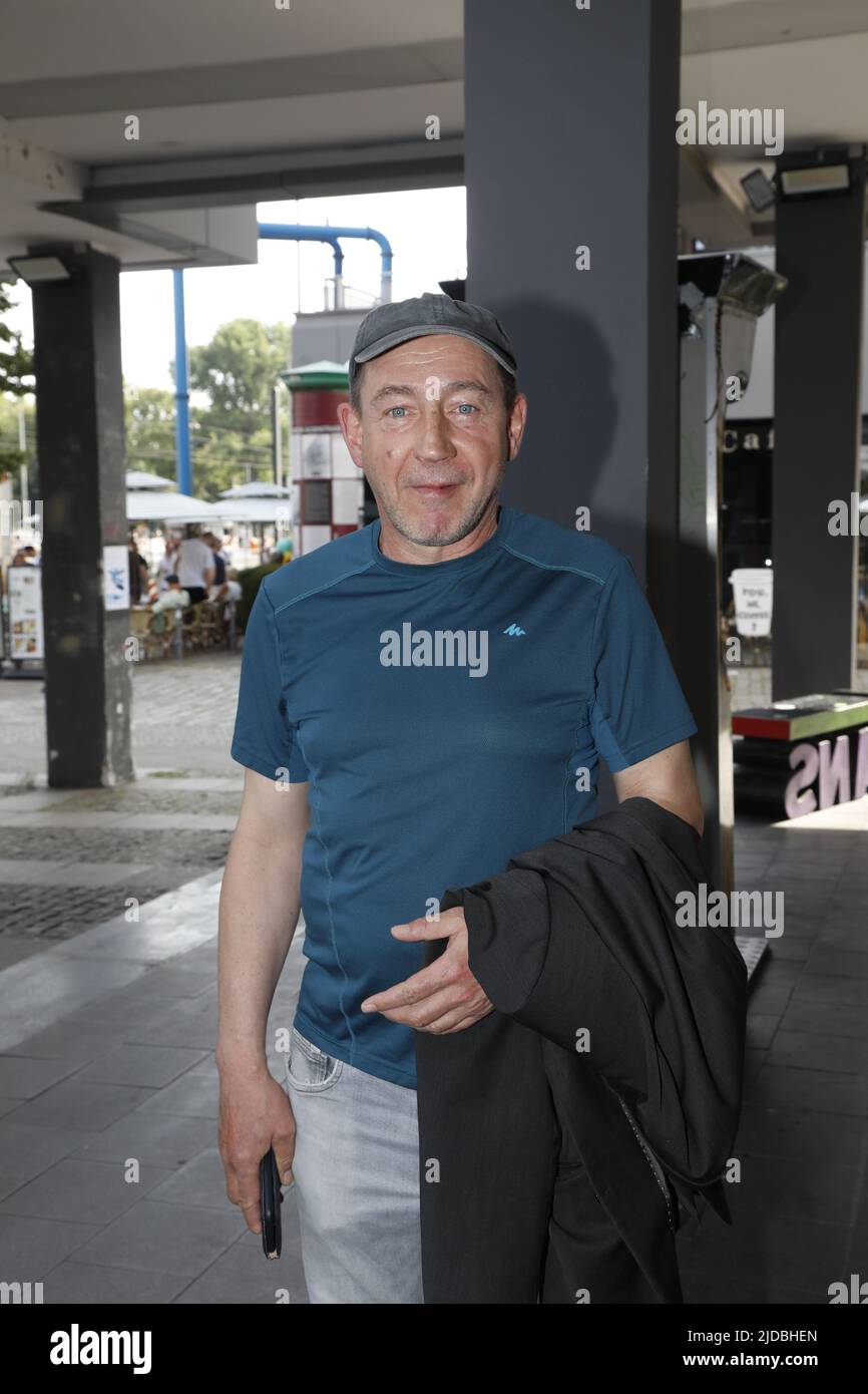 Thorsten Merten beim Lola Festival 2022 - Deutscher Filmpreis im Haus ...
