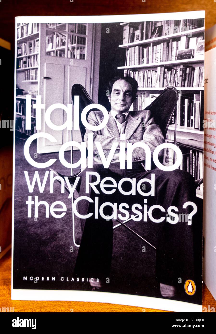Calvino book hi-res stock photography and images - Alamy