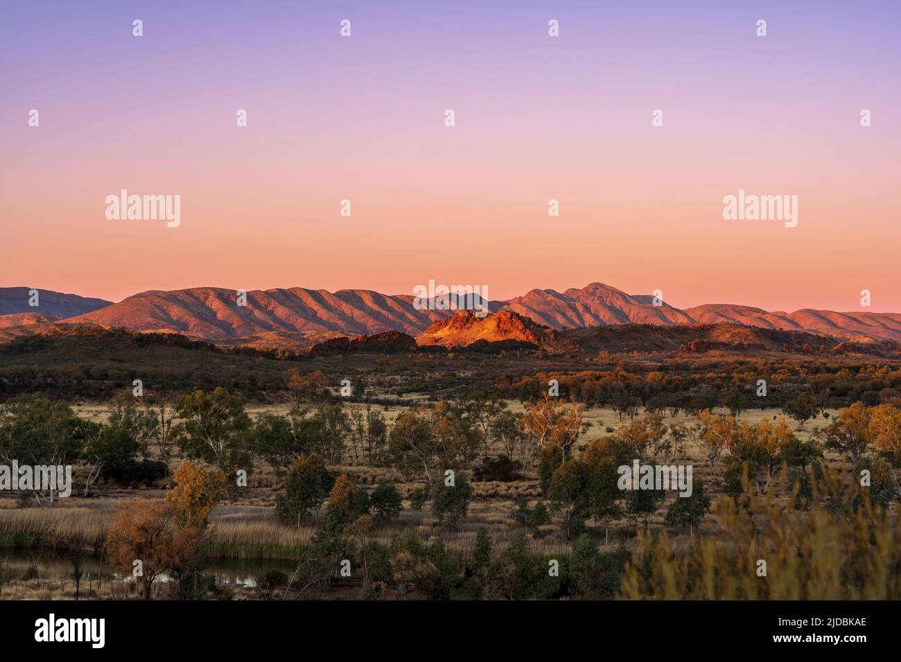 View of the West Macdonnel ranges from the Mt Sonder lookout at sunset ...
