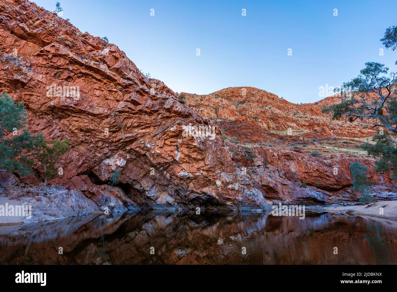 Ormiston Gorge in the West MacDonnell National Park Stock Photo - Alamy