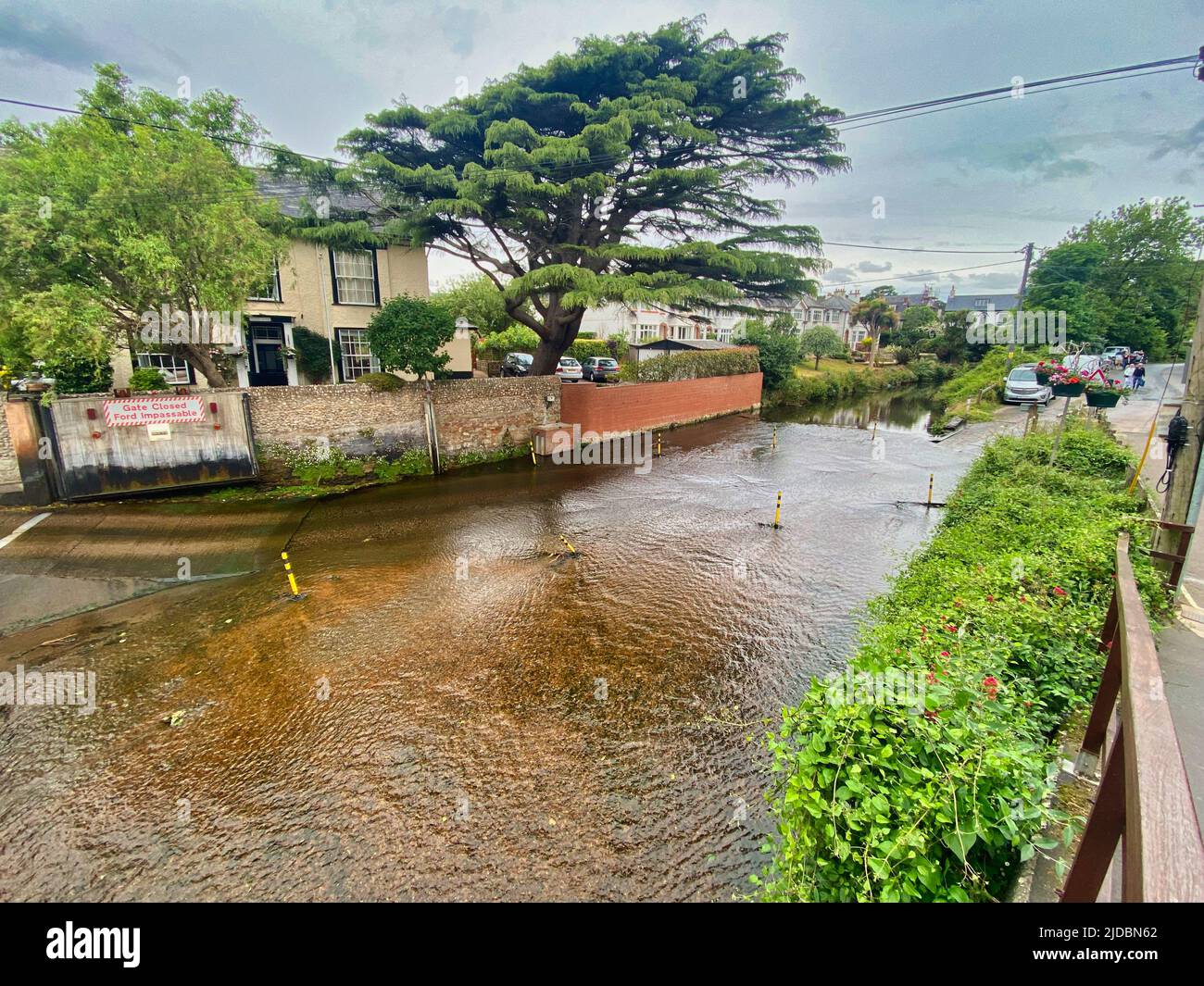 Cars in river devon hi-res stock photography and images - Alamy