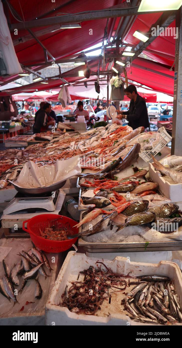 Fish market. Sicily Stock Photo - Alamy