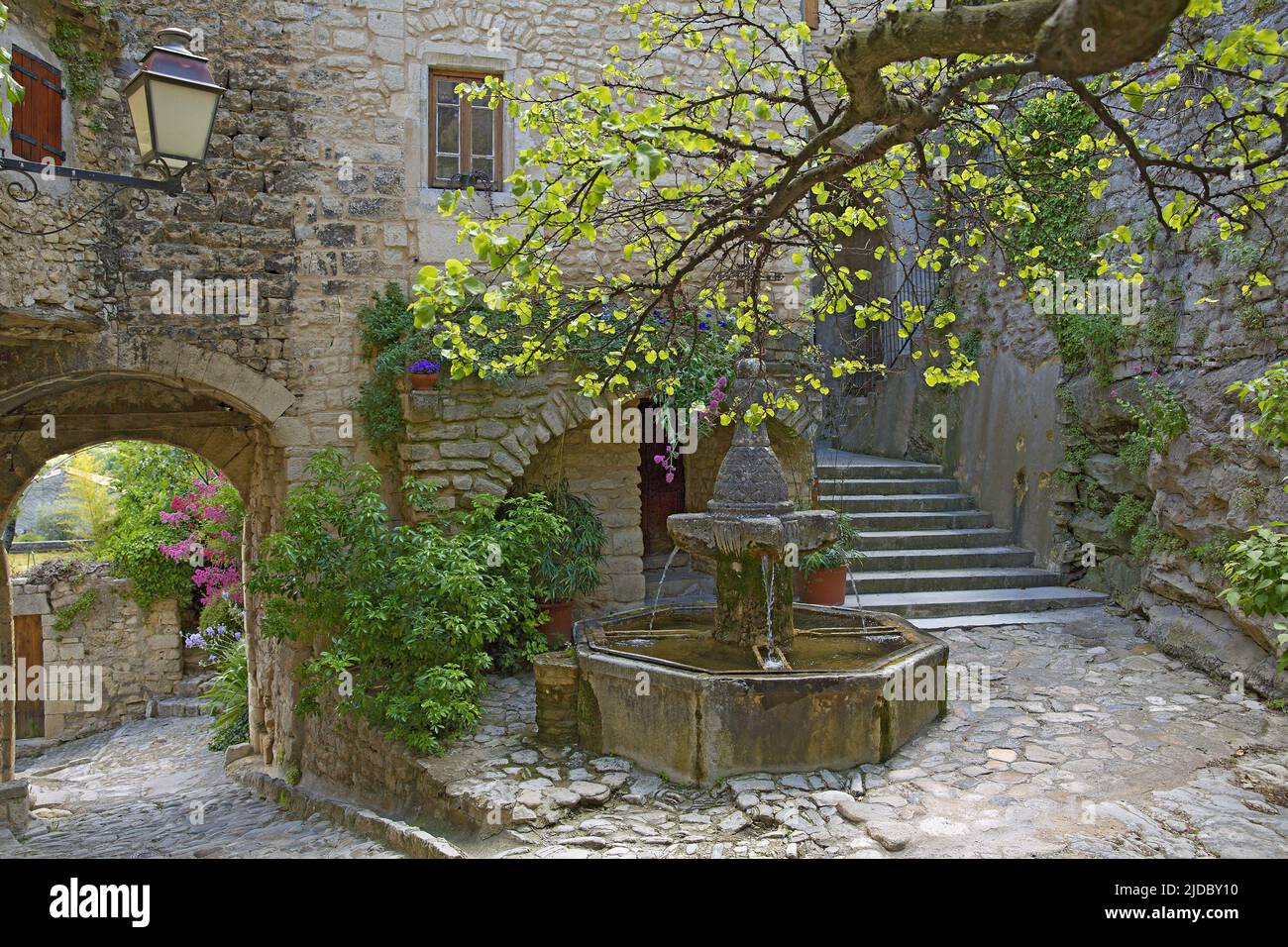 France, Vaucluse, Crestet picturesque village with its cobbled streets ...