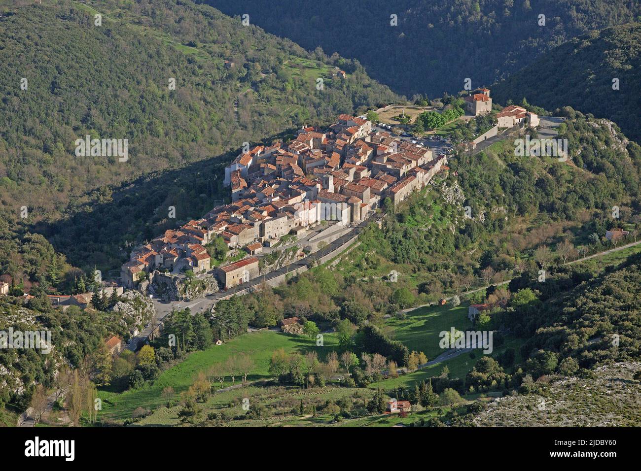 Village mons hi-res stock photography and images - Alamy