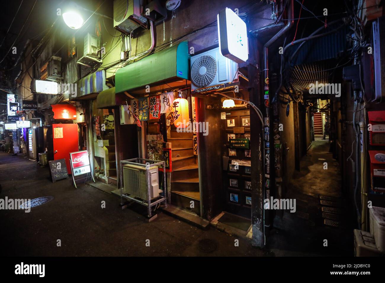 Tokyo, Japan - January 08, 2020: Shinjuku Golden Gai area with a lot of ...