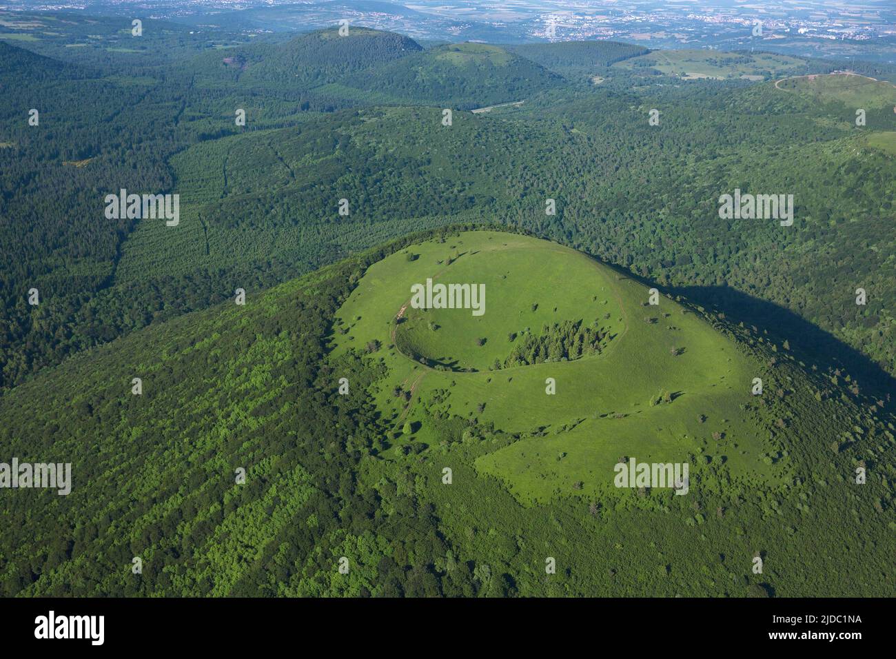 Regional park of auvergne volcano hi-res stock photography and images ...