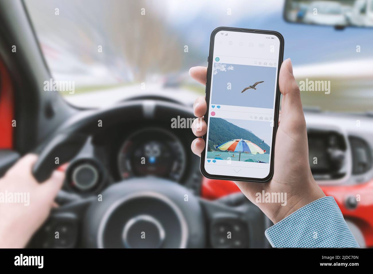 Distracted driver hi-res stock photography and images - Alamy