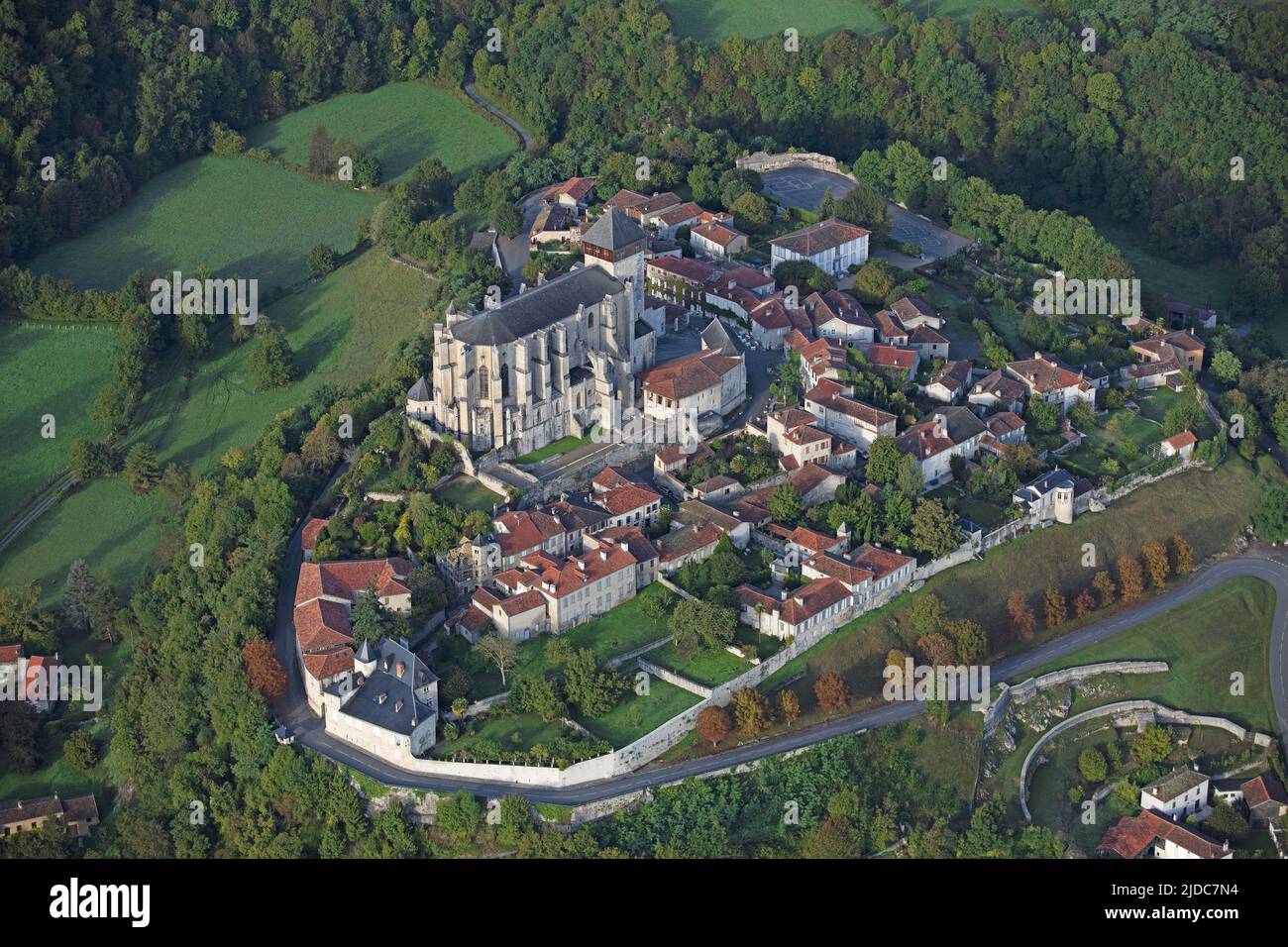 France, Haute-Garonne (31) Saint-Bertrand de Comminges, village Labeled ...