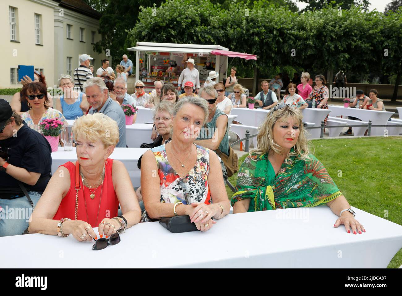 Monika Beyer,Ex-Frau von Hans-Jürgen Beyer und Marietta Behrendt ...