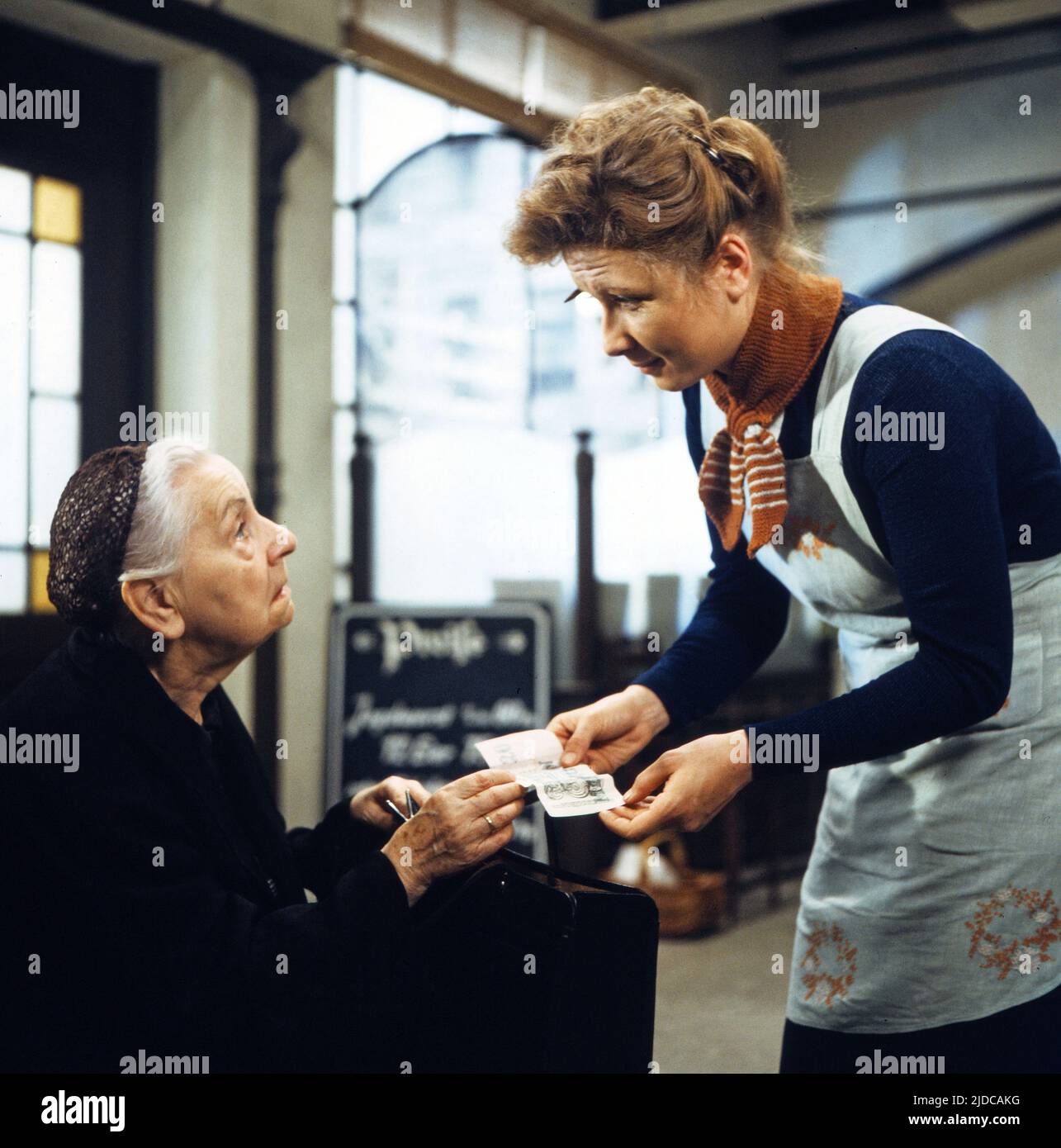 Lisa helwig hi-res stock photography and images - Alamy