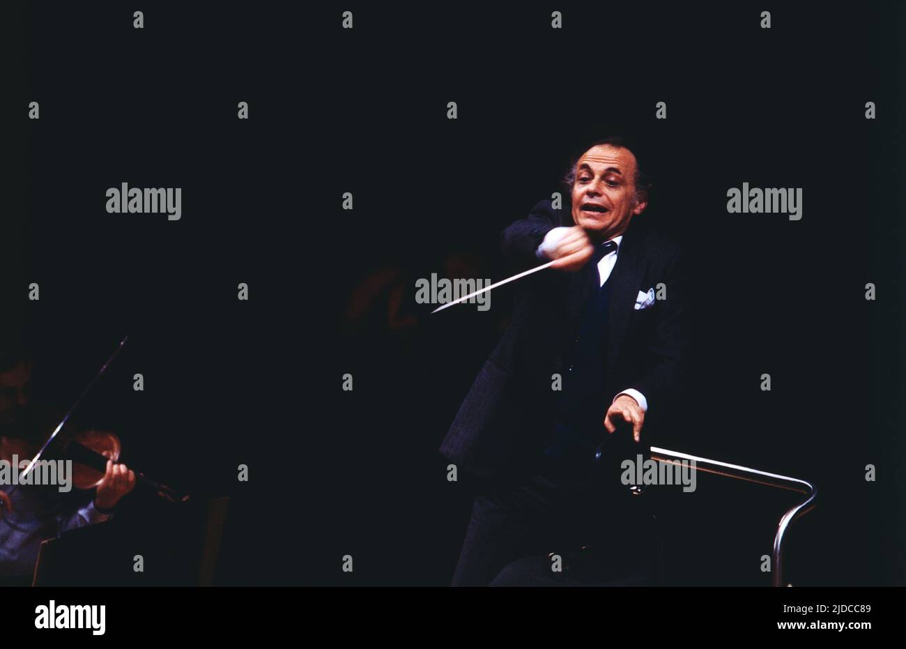 American conductor lorin maazel hi-res stock photography and images - Alamy