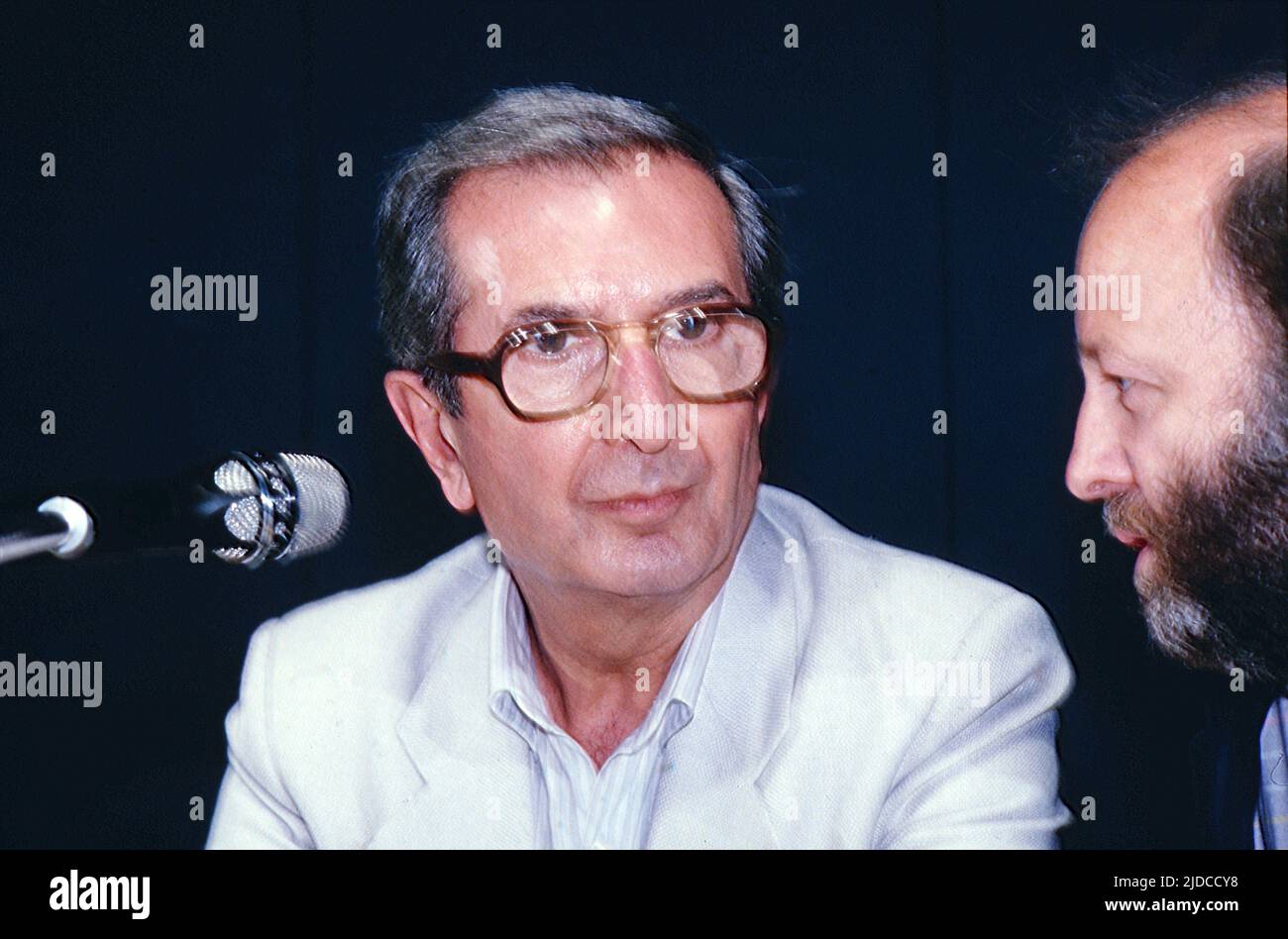 Filmdrama hi-res stock photography and images - Alamy