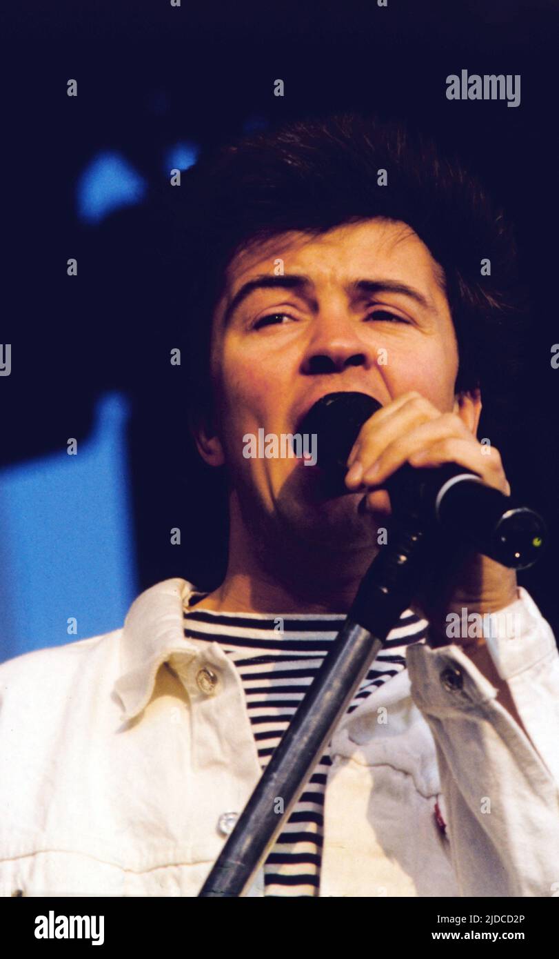 Paul young singer portrait hi-res stock photography and images - Alamy