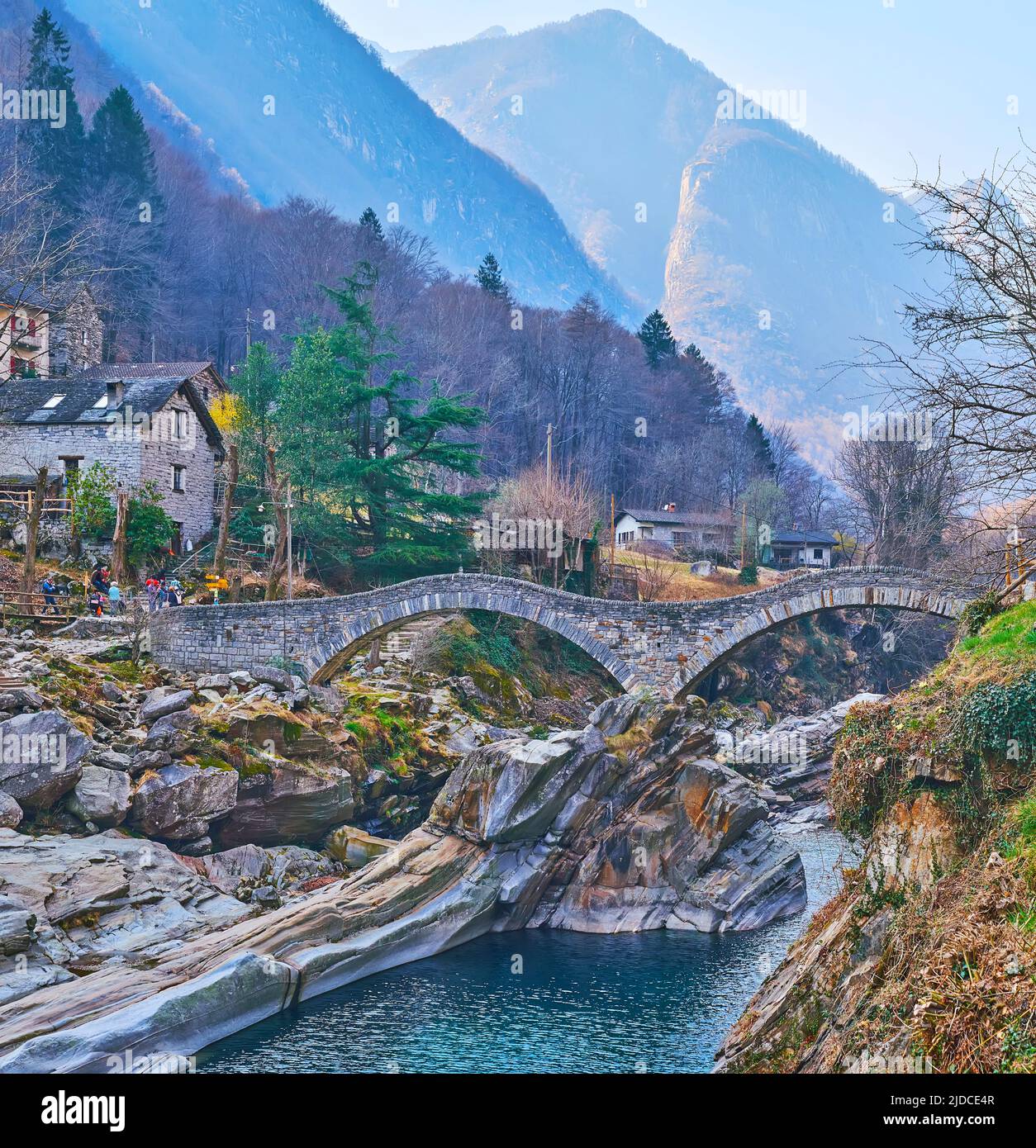 Ponte dei salti in val verzasca hi-res stock photography and images - Alamy