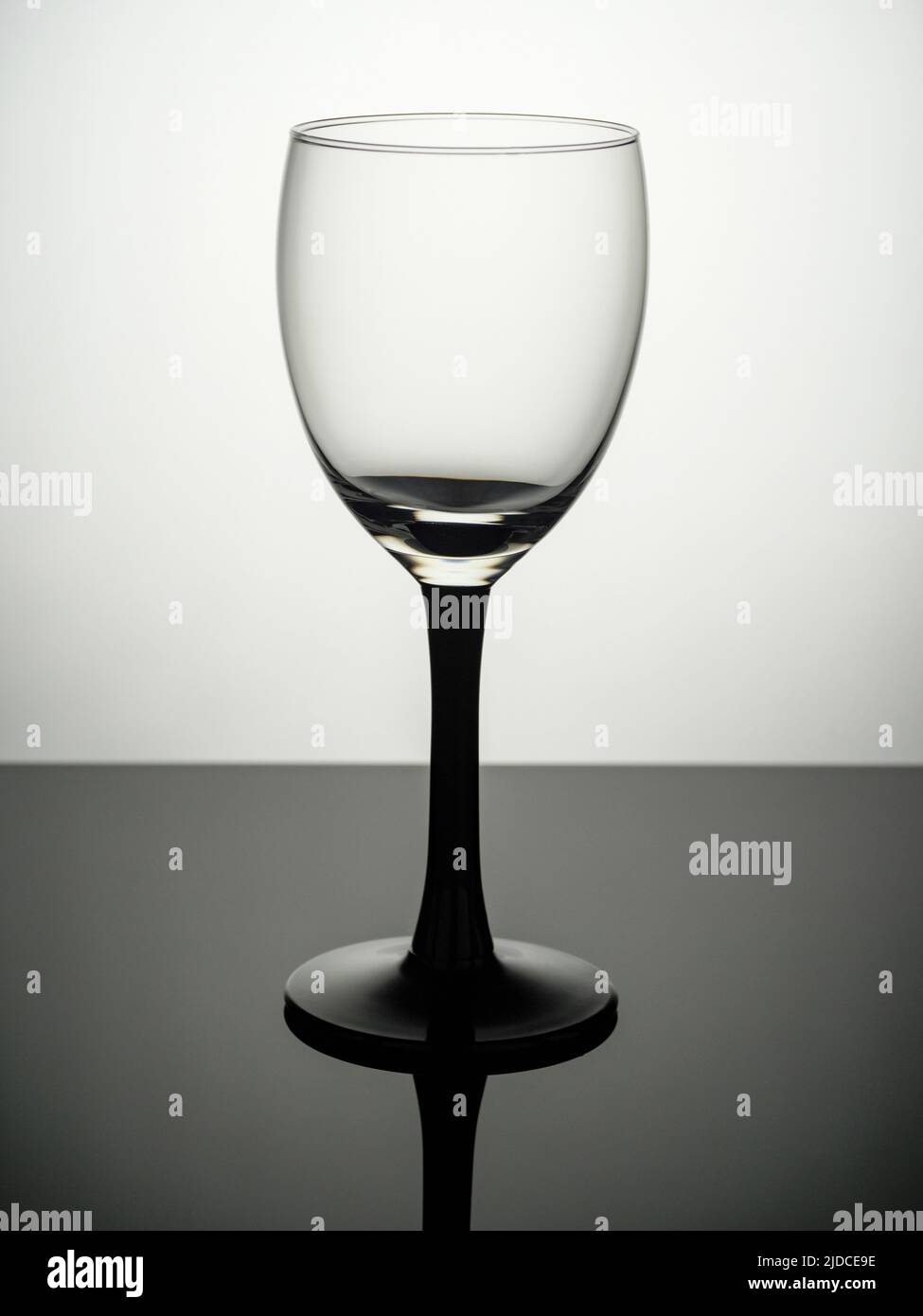 Shot glass hi-res stock photography and images - Alamy