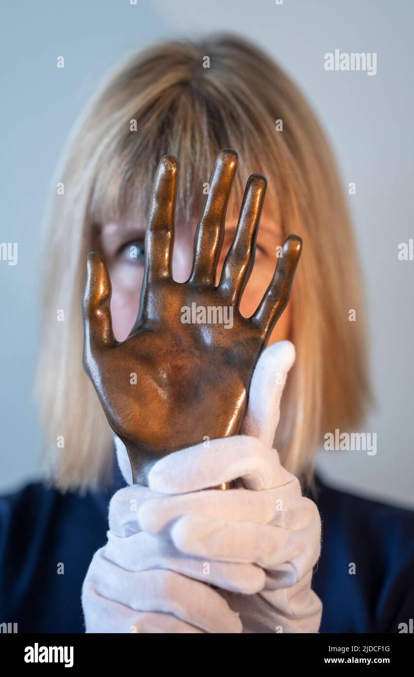 Left hand of fryderyk chopin hi-res stock photography and images - Alamy