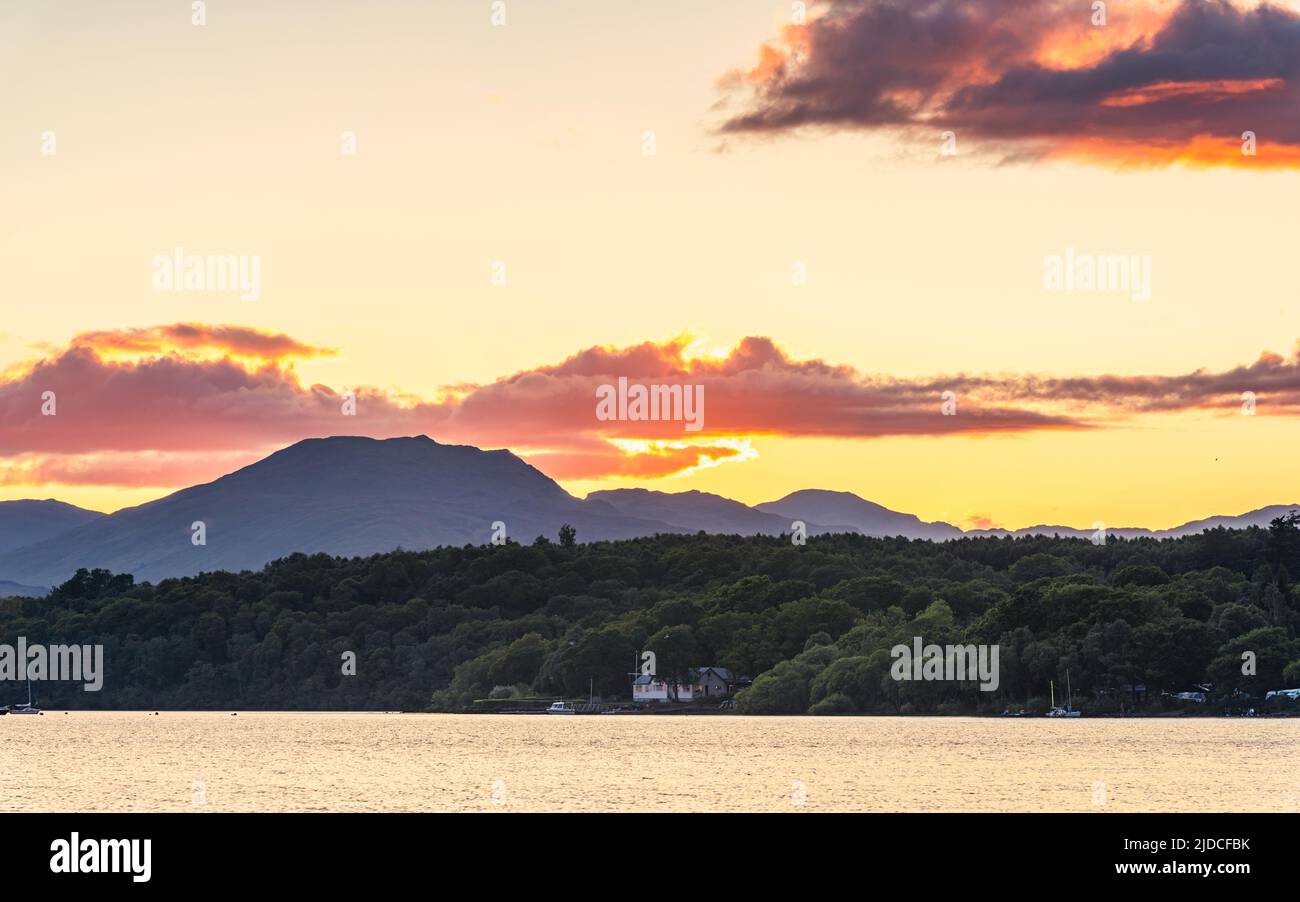 Sunset over Loch Lomond from Milarrochy Bay, Trossachs National Park ...