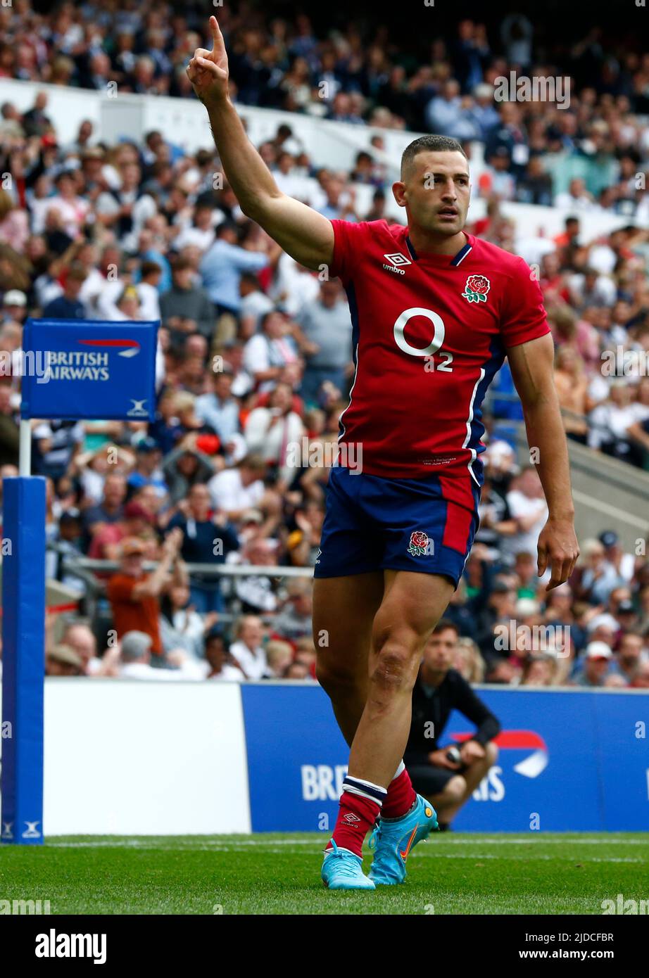 LONDON ENGLAND - JUNE 19 : England's Jonny May (Gloucester Rugby, 69 ...