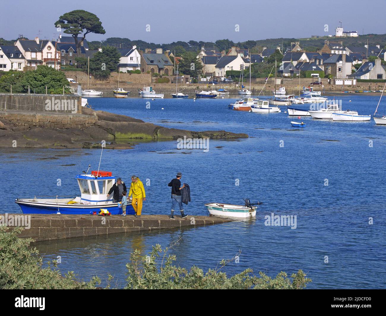 France, Côtes-d'Armor Ploumanac'h, the natural harbor Stock Photo - Alamy