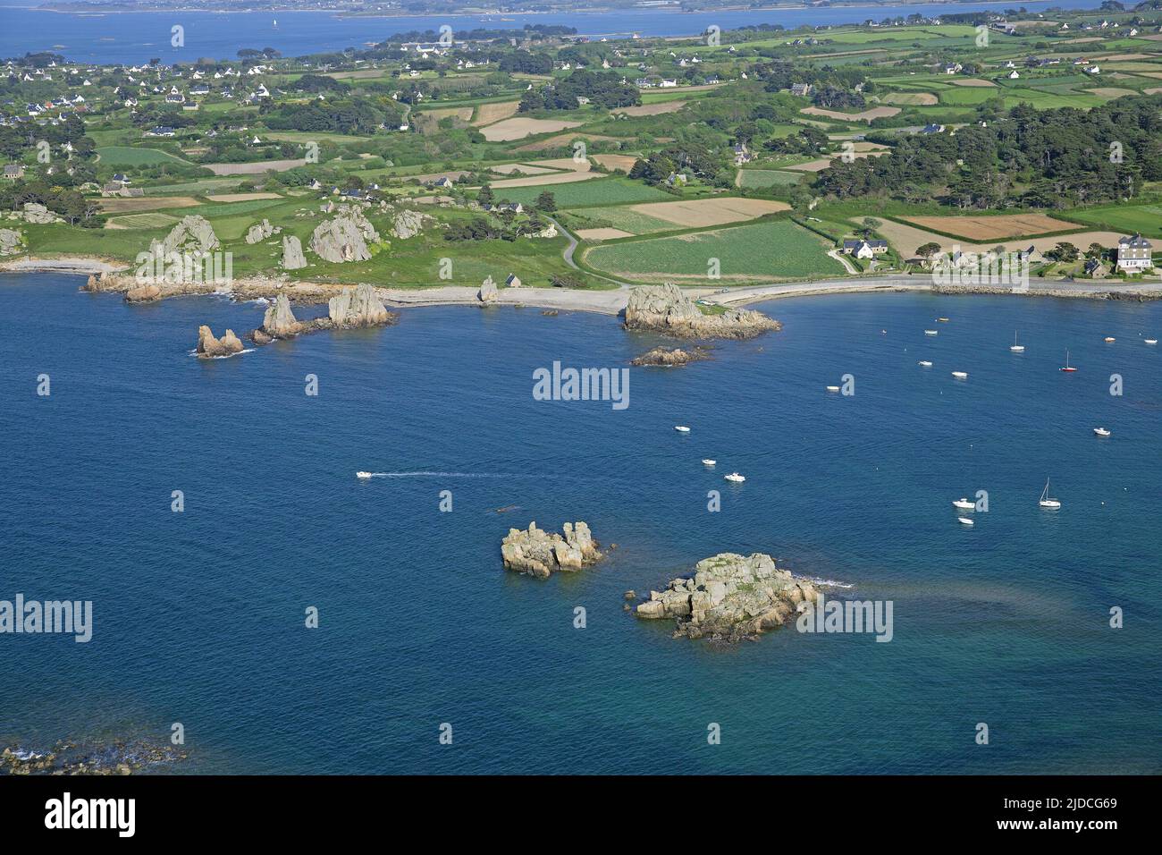 France, Cotes-d'Armor, Plougrescant, the tip of the castle, pors scaff ...