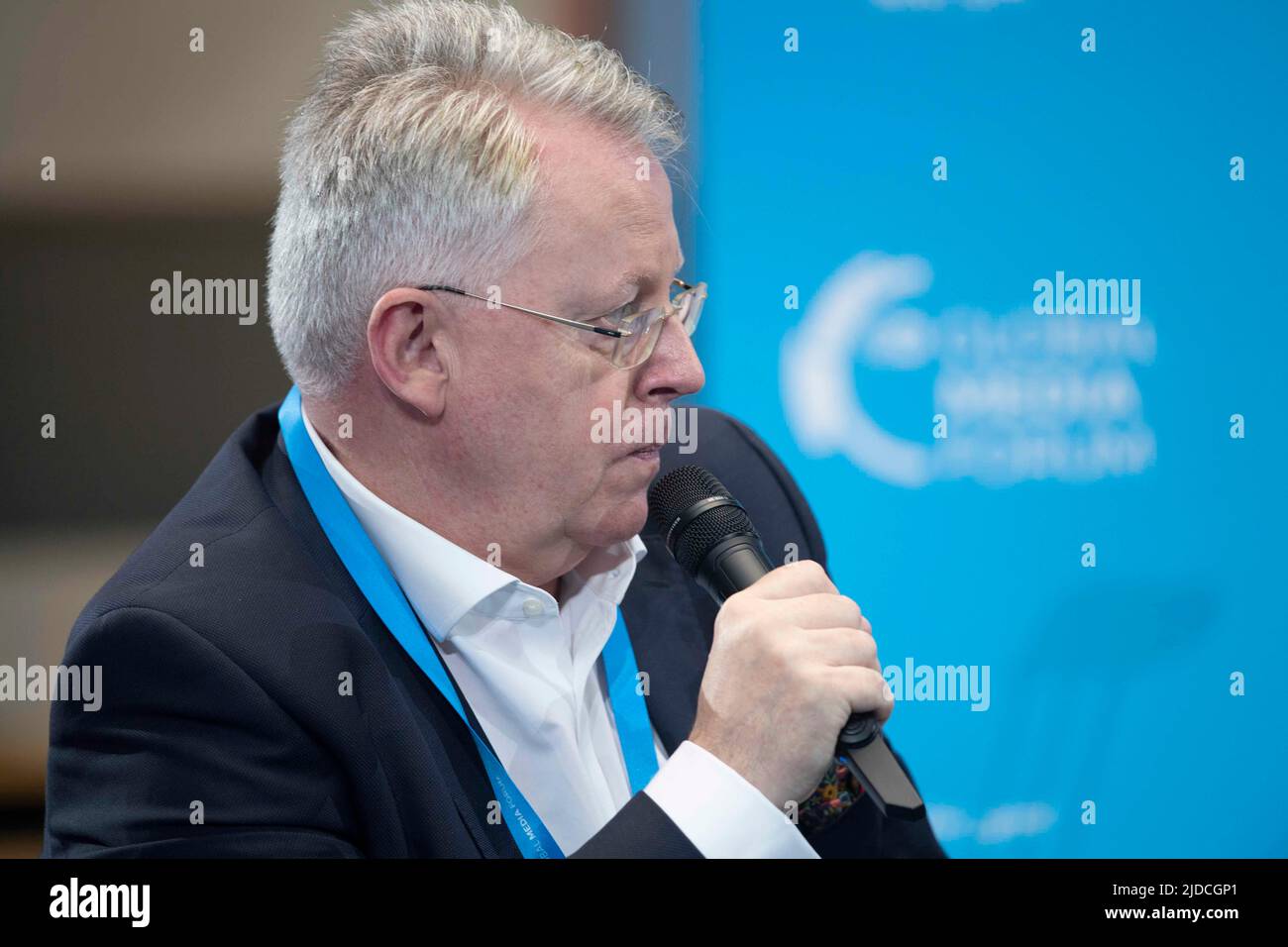 Peter limbourg hi-res stock photography and images - Alamy