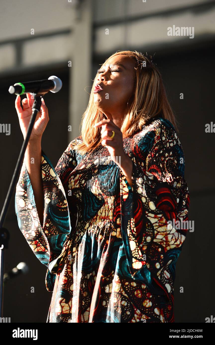 MIRAMAR, FL - JUNE 18: Yolanda Adams performs live on stage during A ...